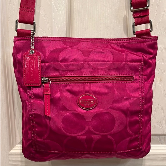 Coach | Bags | Coach Pink Crossbody Bag With Signature Pattern And ...